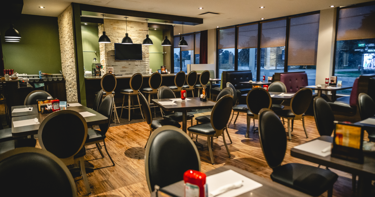 Restaurant À la Rive Montmagny: Pizzas & cuisine traditionnelle | Restaurant À la Rive