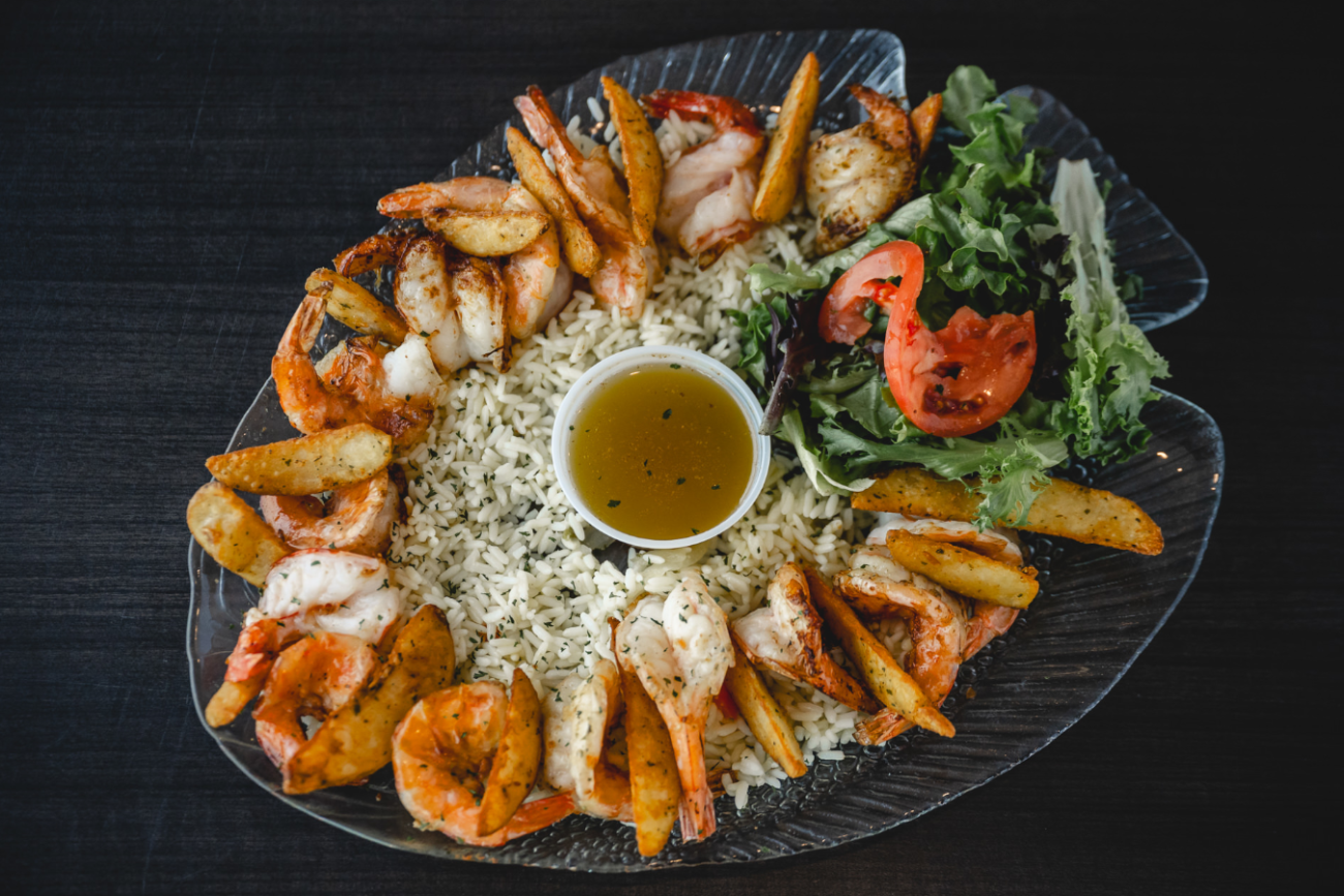 Restaurant À la Rive Montmagny: Pizzas & cuisine traditionnelle ...